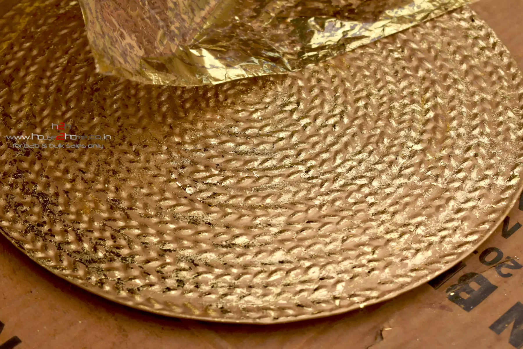 Opulent Round Metal Platter - Carved 12x0.5 Inch - Glittery Gold ...
